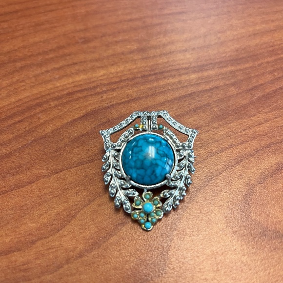 Jewelry | Vintage Silver Tone Faux Turquoise Brooch Pin Ordinate With ...